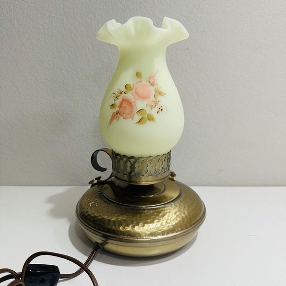 Fenton | Other | Fenton Lamp Blacklight Glow Custard Colonial Hammered ...